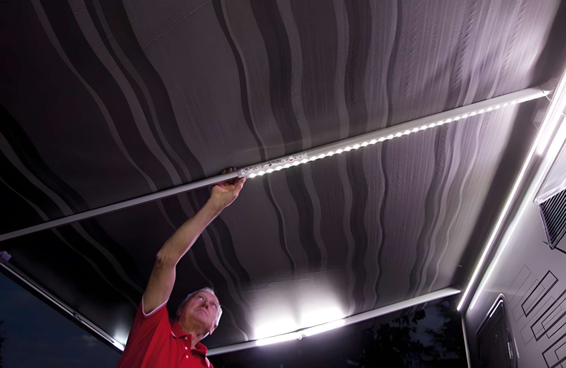 Illuminate Awnings with Fiamma Rafter LED Kit – Sprinter Parts Depot